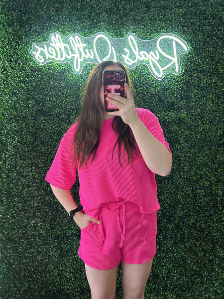 Fuchsia Corded Set – Ryals Outfitters